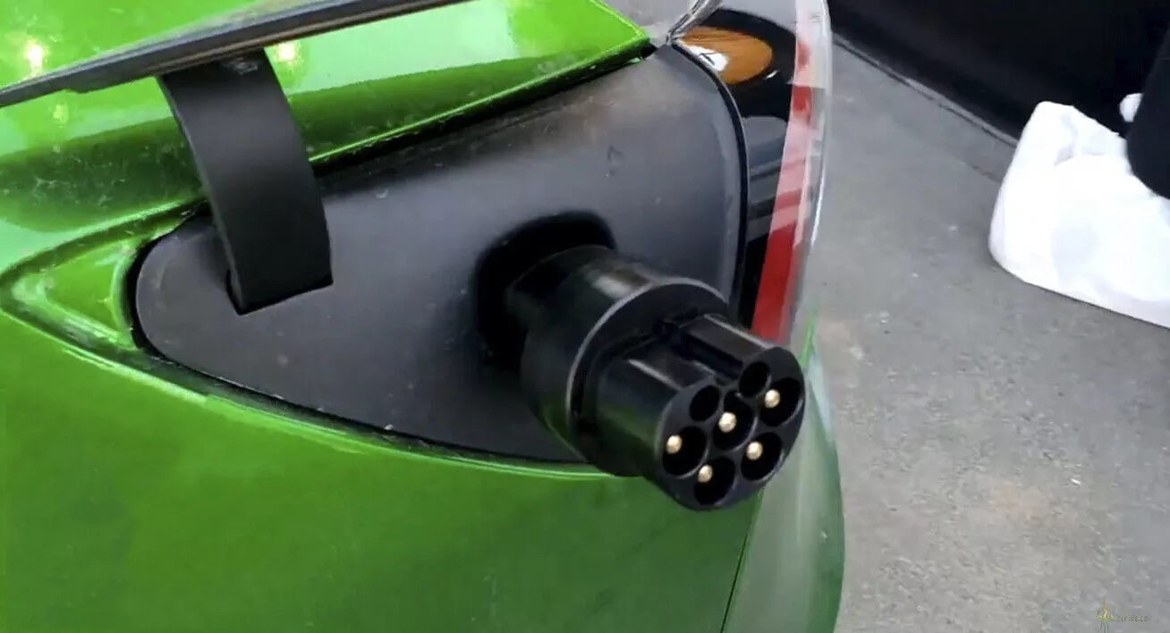 Electric Car DC Charging Tesla Type 2 Adapter